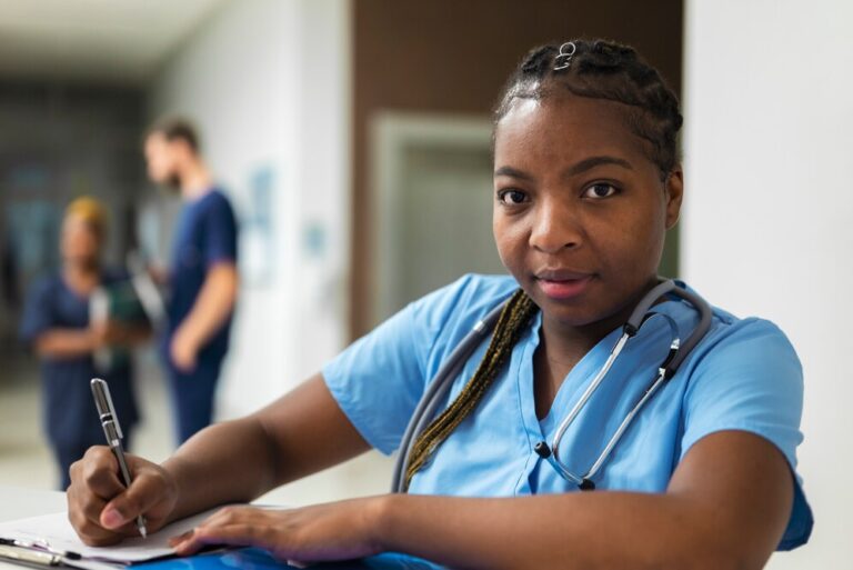 A Comprehensive Guide to RN License Renewal in Louisiana - VitaWerks