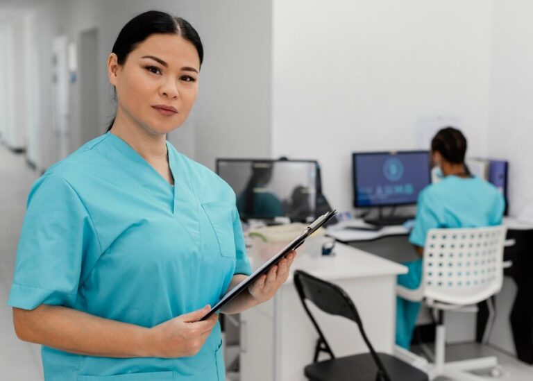 Virginia RN License Renewal Guide - VitaWerks